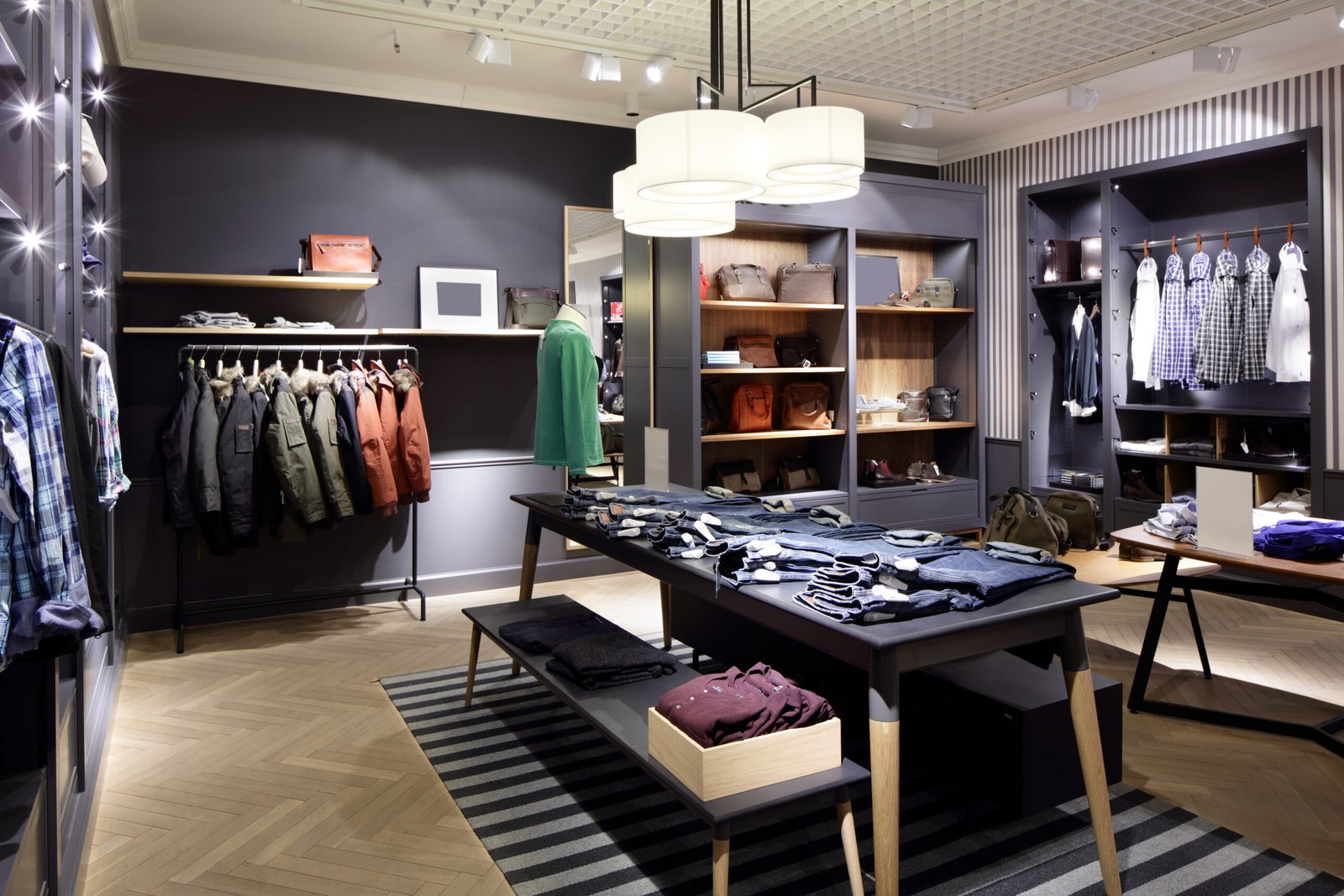 Small Store, Big Impact: Space-Saving Interior Design Ideas for Retail ...